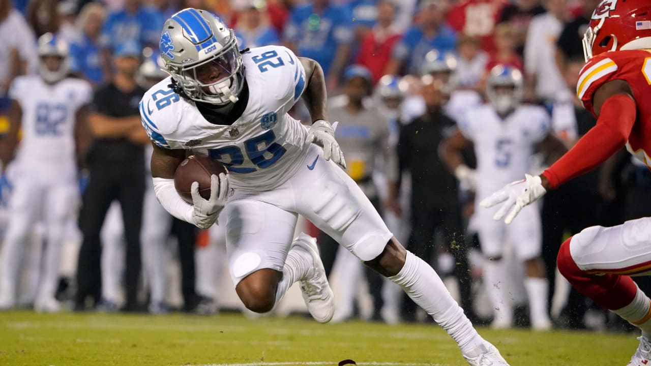 Detroit Lions rookie running back Jahmyr Gibbs flashes his dynamic ...