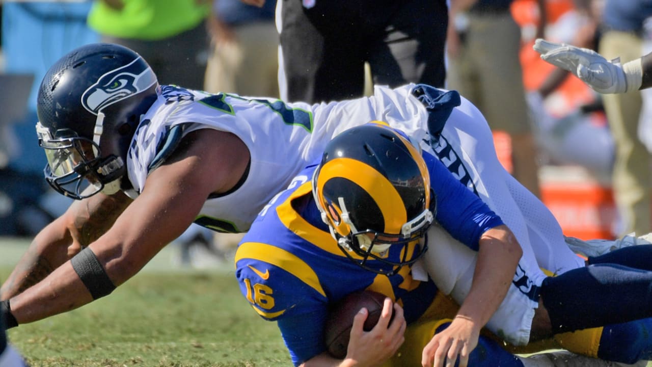 Seahawks ground high-flying Rams in NFC West battle