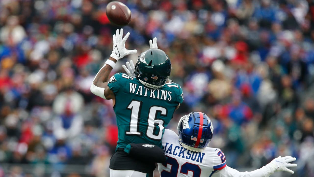 Philadelphia Eagles wide receiver Quez Watkins shows boundary awareness ...