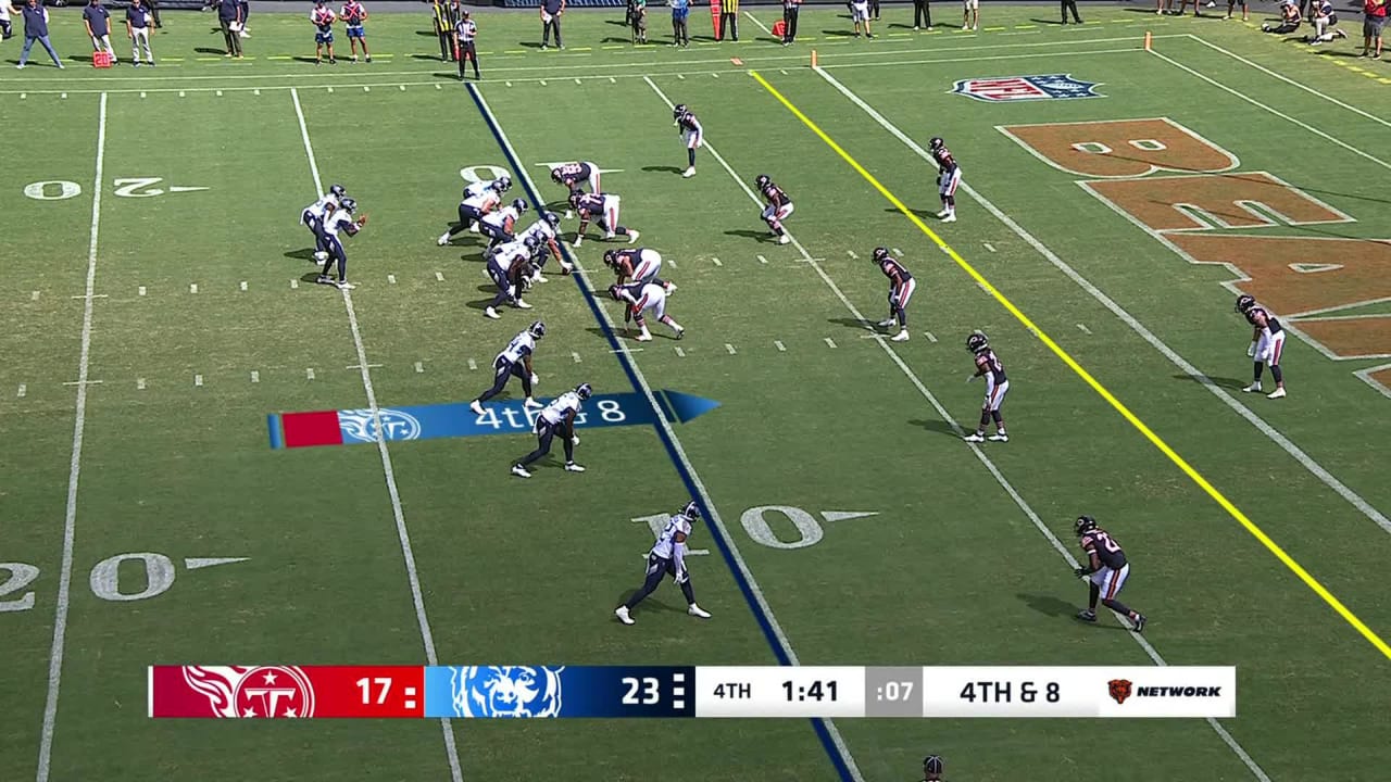 Chicago Bears linebacker Barrington Wade makes crucial fourth down PBU