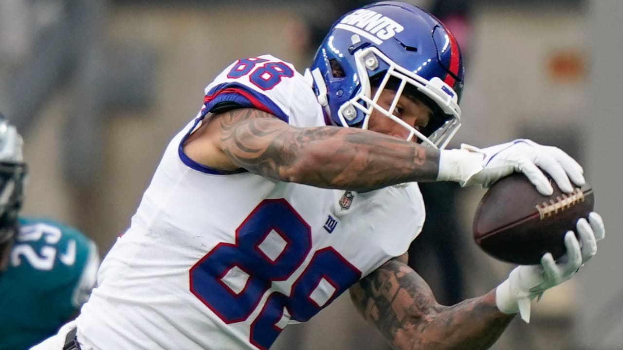 New York Giants' flea-flicker sets up 20-yard screen-pass completion to ...