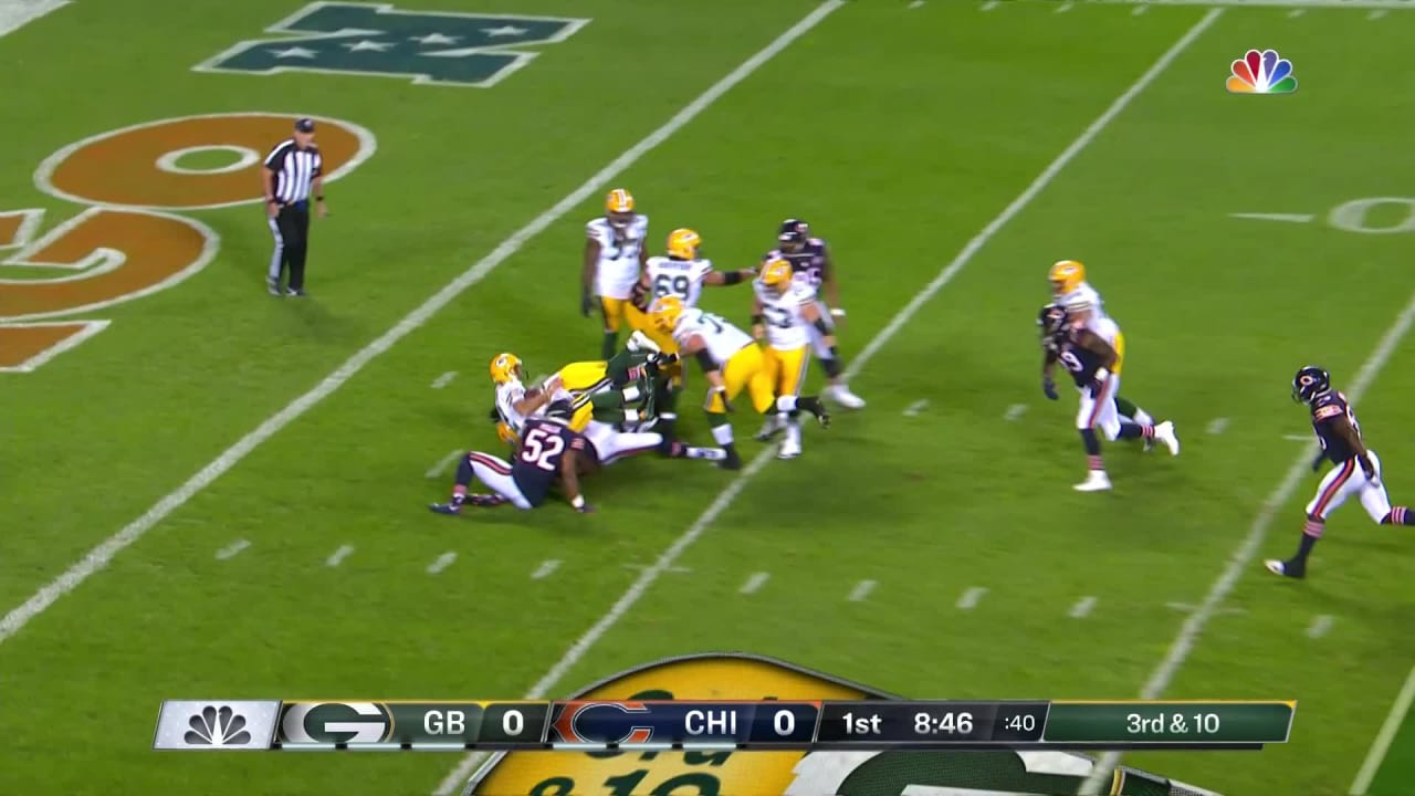 Khalil Mack, Leonard Floyd swarm Aaron Rodgers for third-down sack