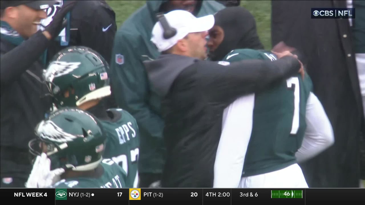 Philadelphia Eagles linebacker Haason Reddick strips Jacksonville ...