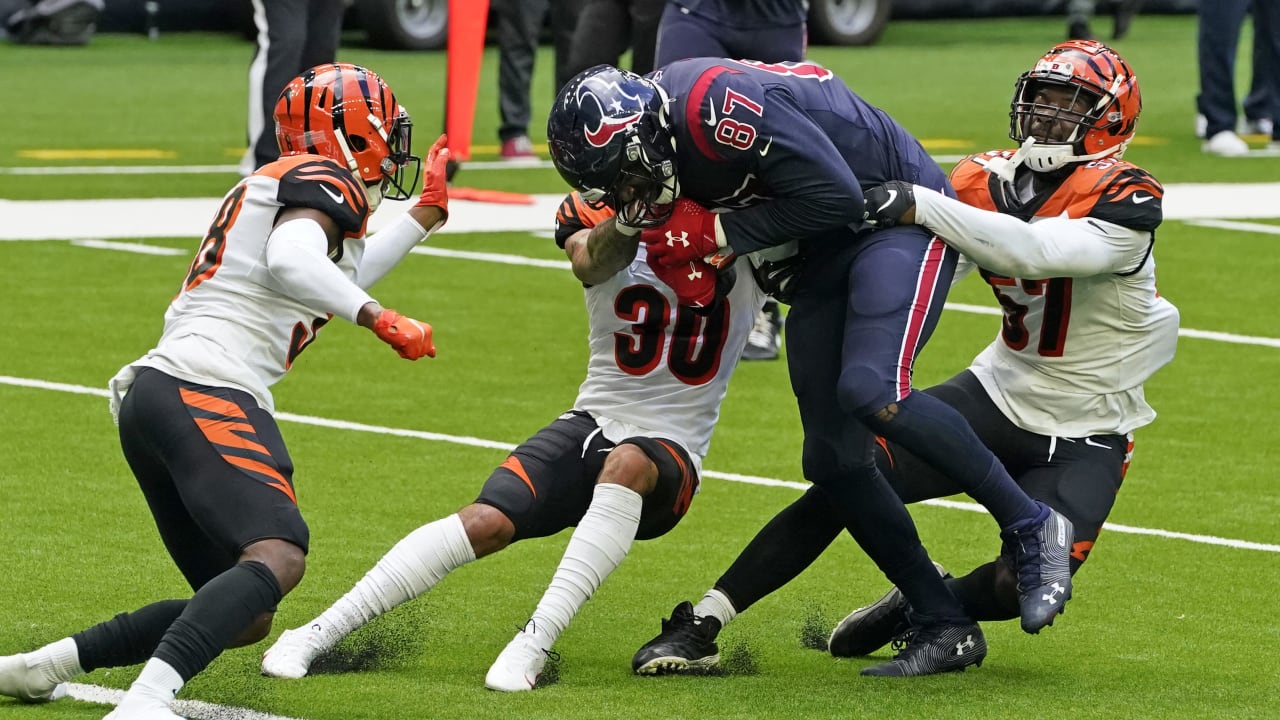 Can't-Miss Play: Houston Texans tight end Darren Fells goes Beast Mode ...