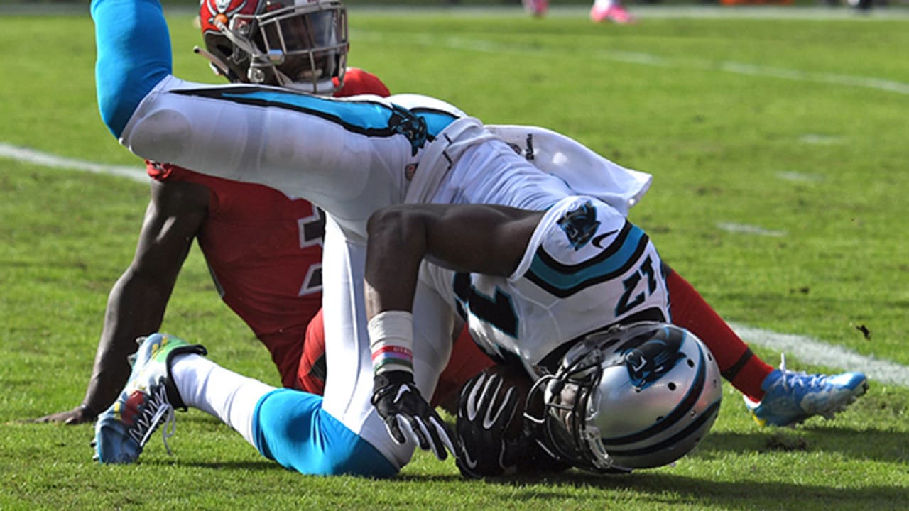 Funchess muscles through defenders for 10-yard TD