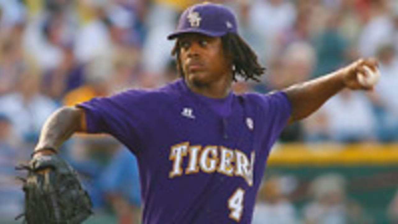 Chad Jones, ex-N.Y. Giant, drafted by Cincinnati Reds