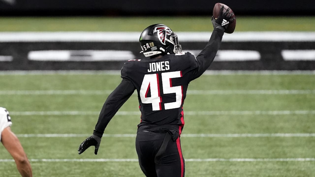 Can't-Miss Play: Atlanta Falcons linebacker Deion Jones shows off his ...