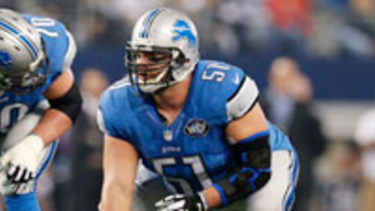 Detroit Lions done with center Dominic Raiola