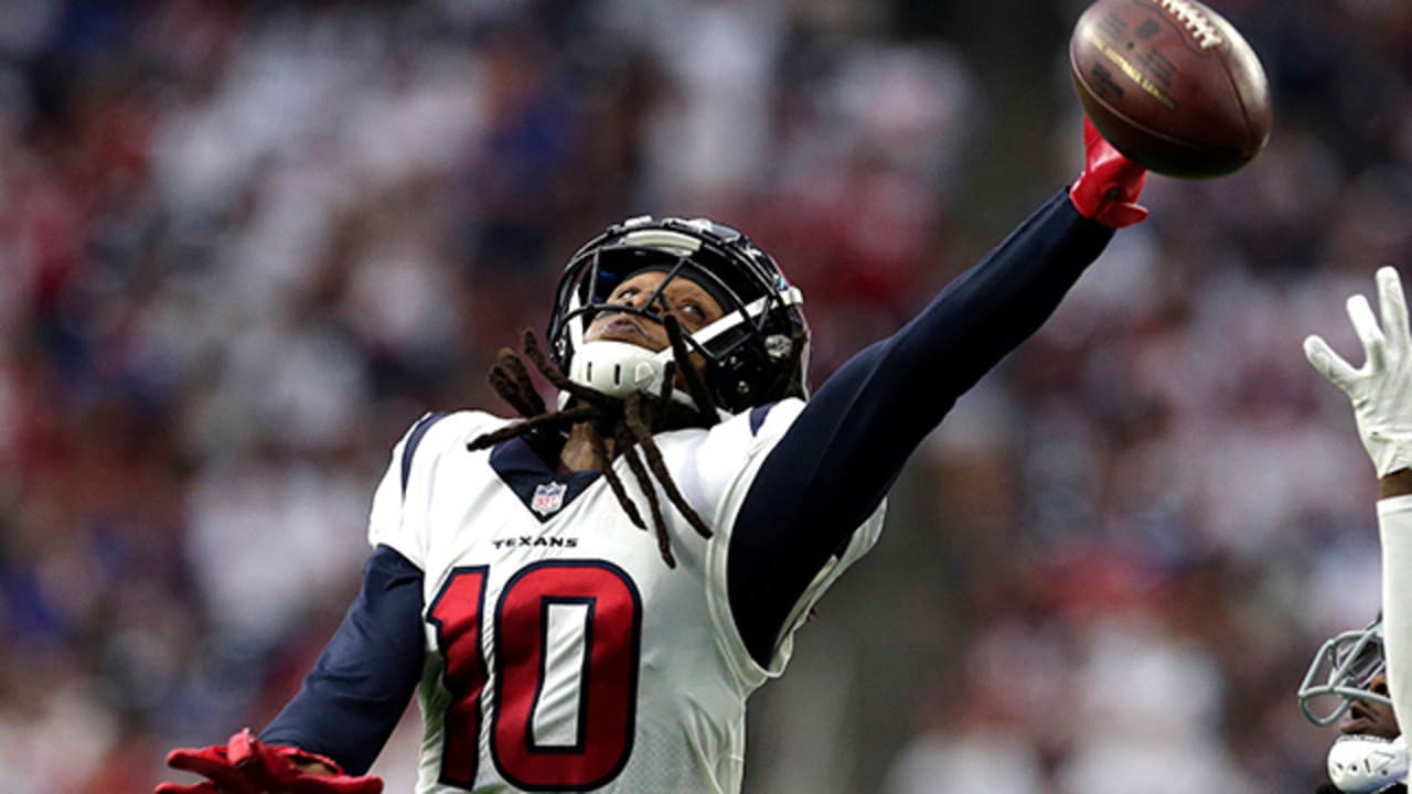 Watson hits Hopkins streaking across the middle for 20 yards