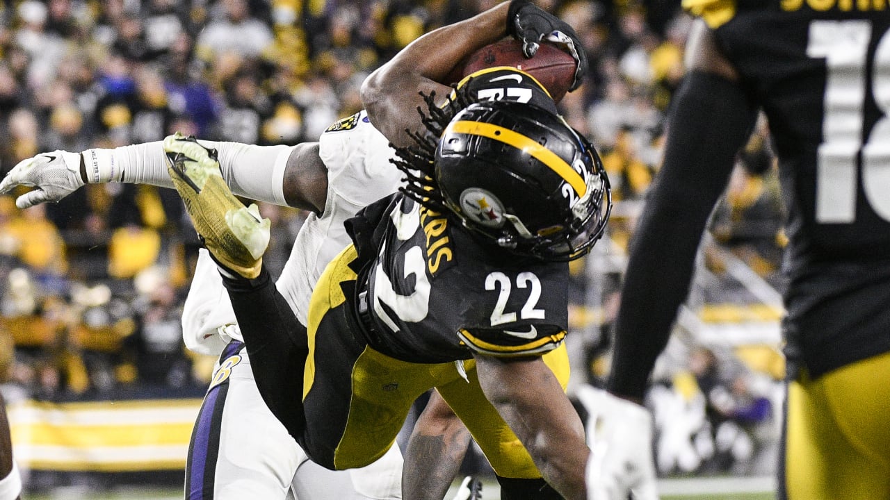 Pittsburgh Steelers running back Najee Harris hurdles in an attempt to ...