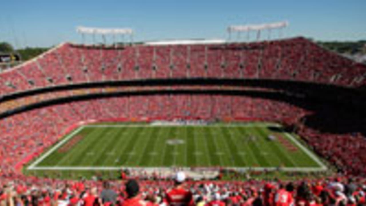 Kansas City Chiefs fans aiming for crowd noise record