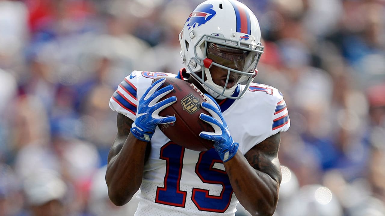 Roundup: Pats add Corey Coleman to practice squad