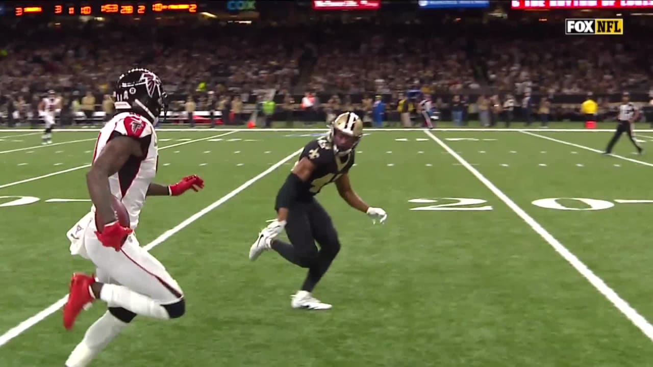 Julio makes Saints defenders collide to open himself up for MASSIVE ...