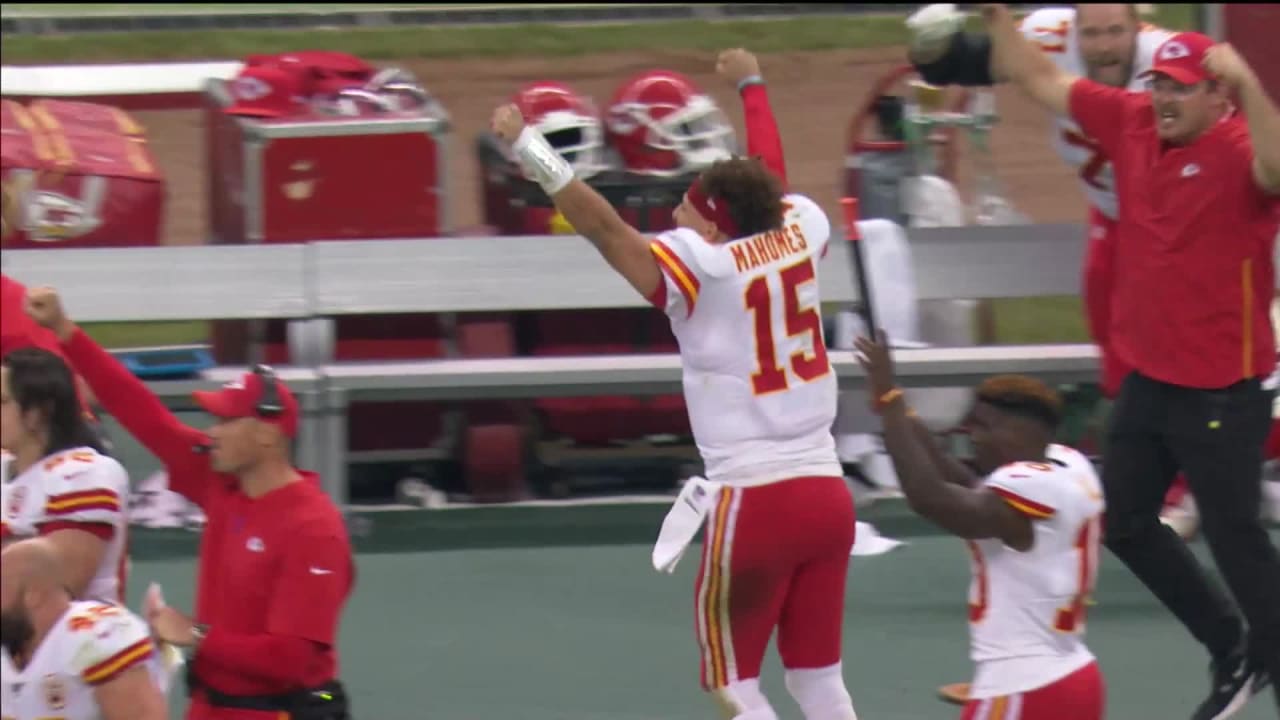 Daniel Sorenson ICES Chiefs' win with stellar end-zone INT