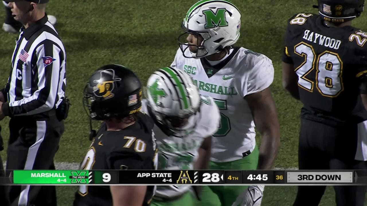 Marshall Thundering Herd defensive lineman Michael Green comes flying in for 7-yard sack vs ...
