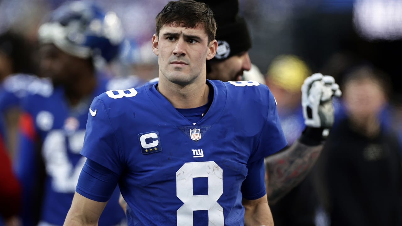 NFL Network's Tom Pelissero: New York Giants would 'rather not tag anybody' in 2023 offseason