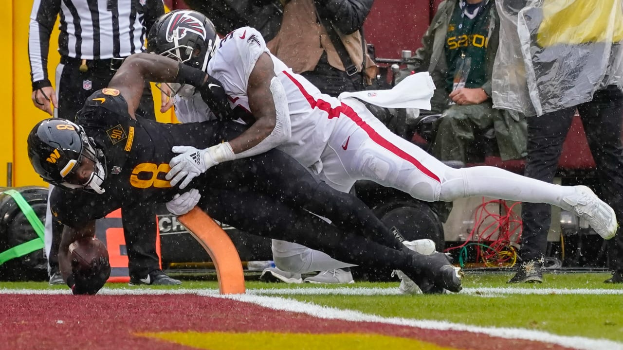 Can't-Miss Play: Washington Commanders running back Brian Robinson trucks defender en route to ...