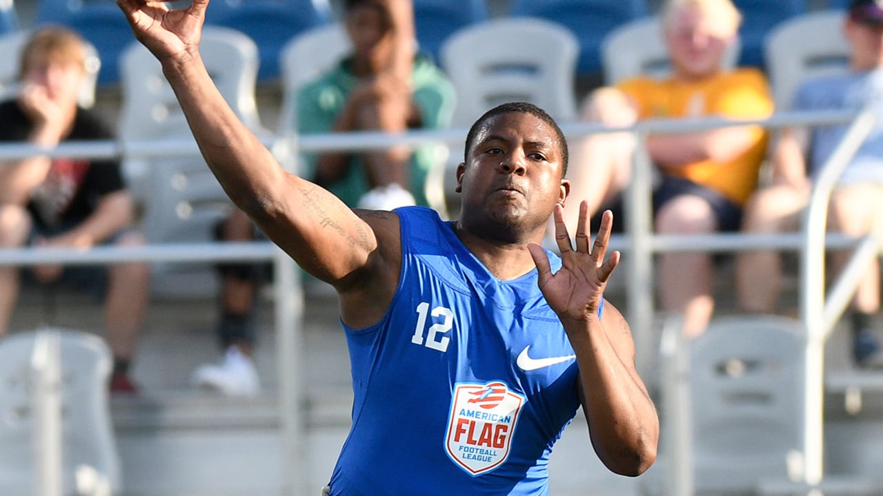 Ex-Navy QB Ricky Dobbs shines in AFFL quarterfinals