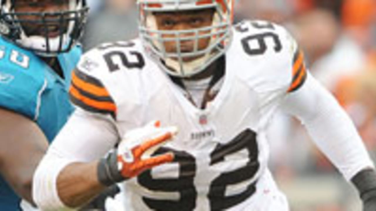 Jayme Mitchell cut by Buccaneers after leaving team