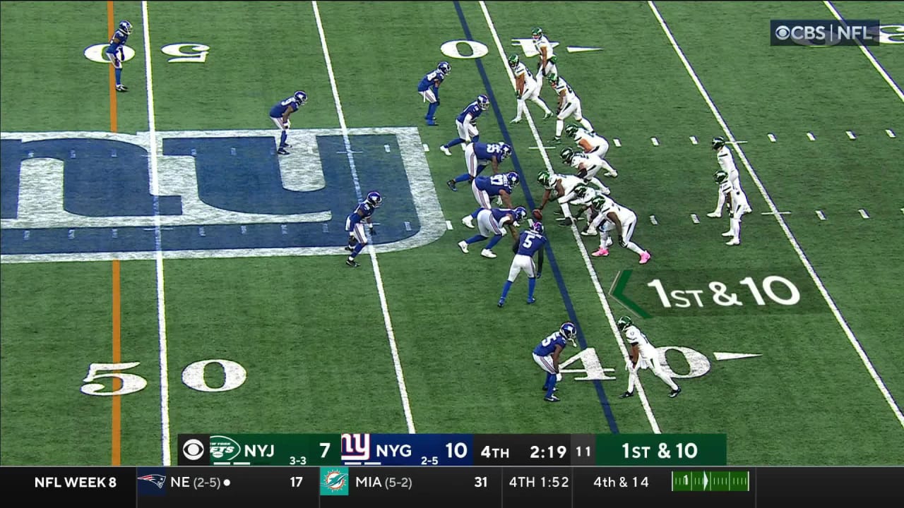 New York Giants linebacker Kayvon Thibodeaux chases down Zach Wilson for pivotal shoestring sack