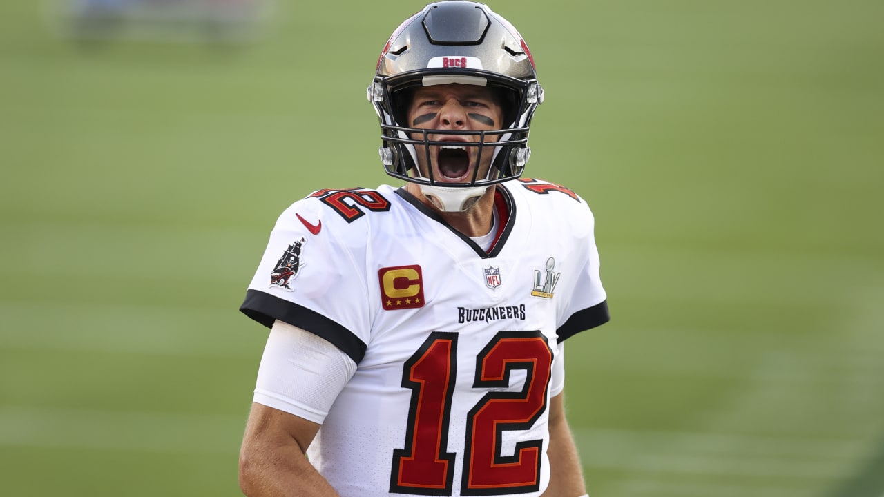 Tom Brady says farewell: NFL community reacts to legendary QB officially announcing his retirement