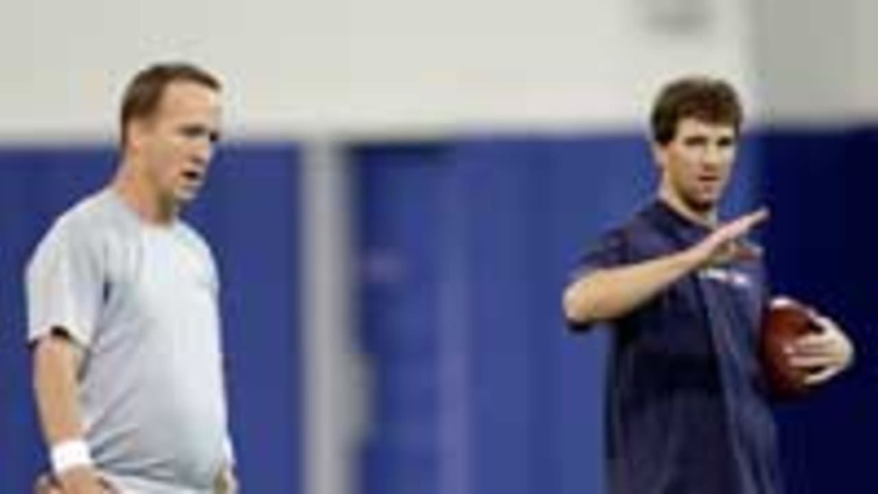 Manning Bowl, RGIII's status, QB controversies headline Week 2