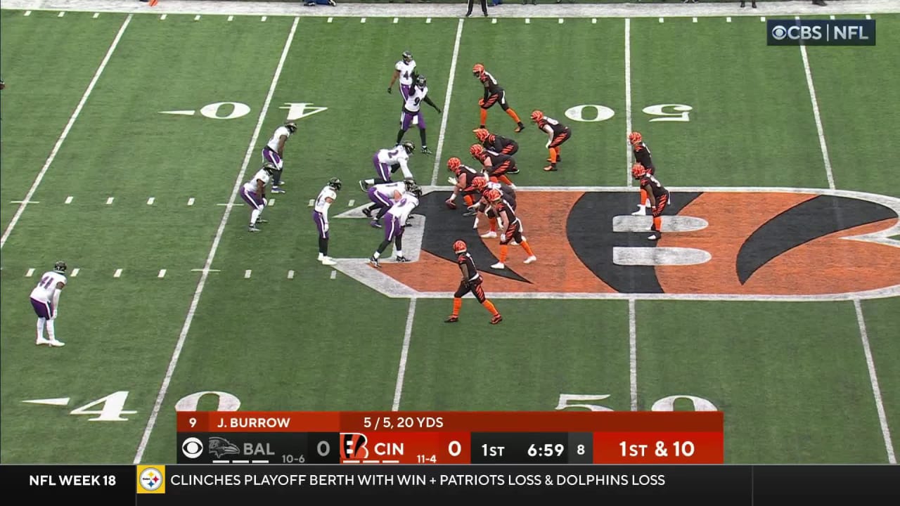 Baltimore Ravens cornerback Daryl Worley goes soaring for deep-ball PBU ...