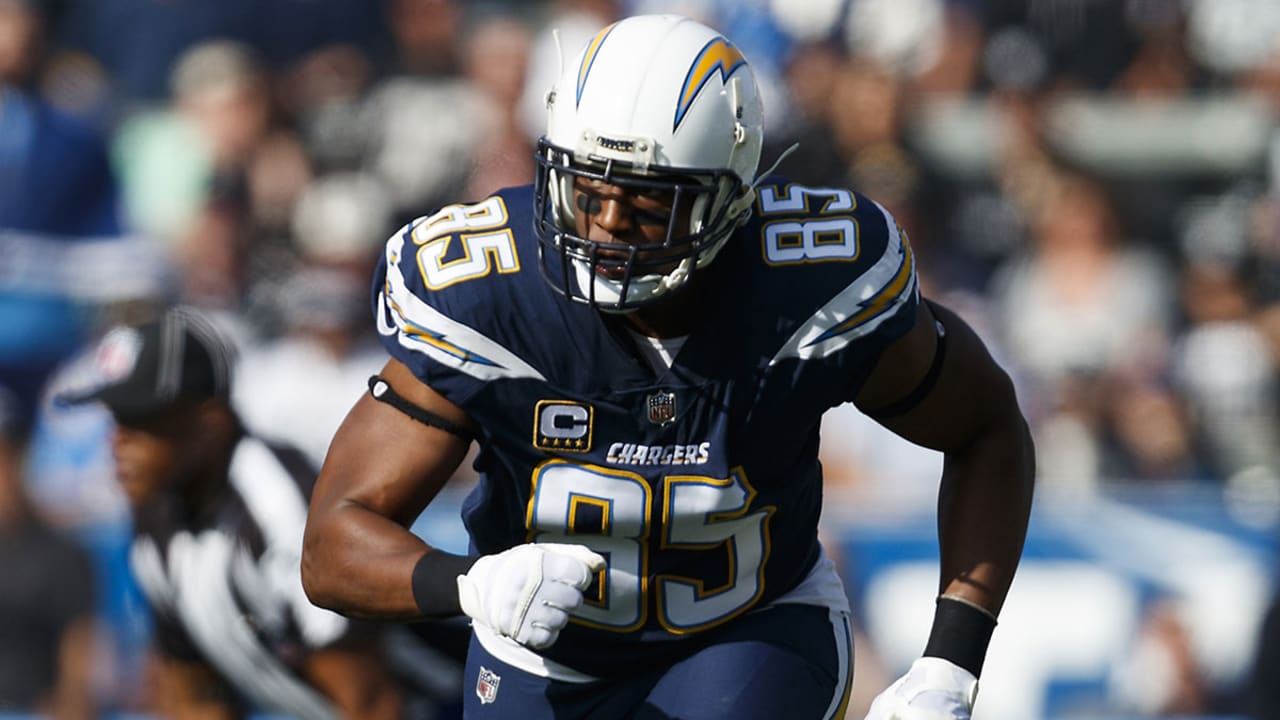 Antonio Gates returns to Chargers on one-year deal