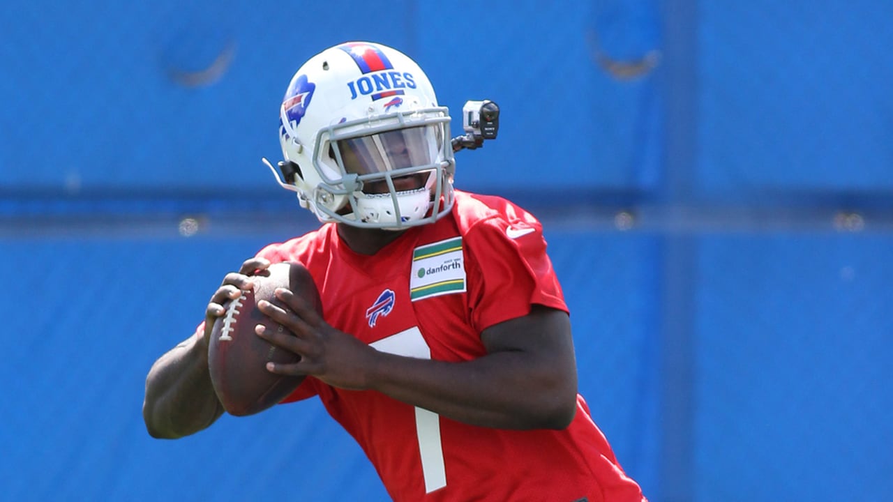 Buffalo Bills sign QB Cardale Jones to rookie contract