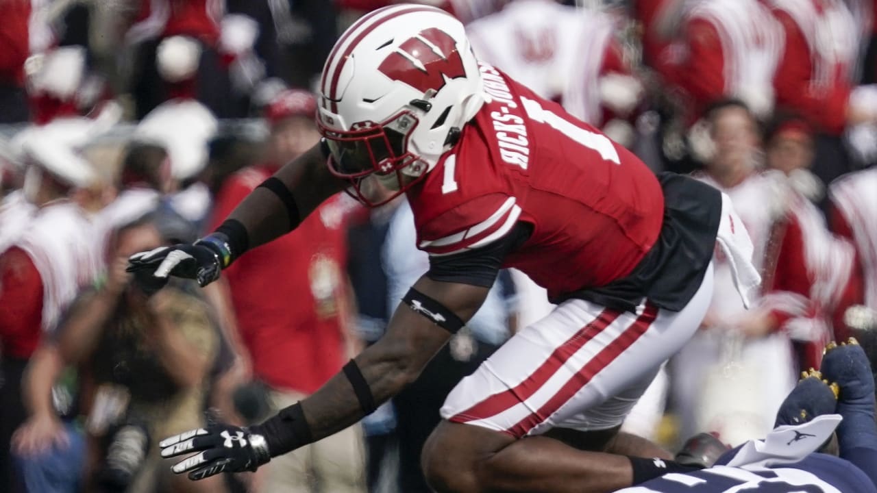 Denver Broncos select cornerback Faion Hicks with No. 232 pick in 2022 ...