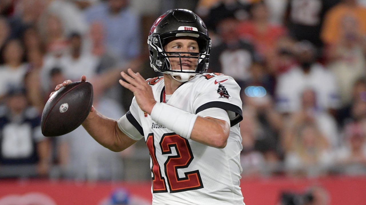 Top plays of the 2021 regular season