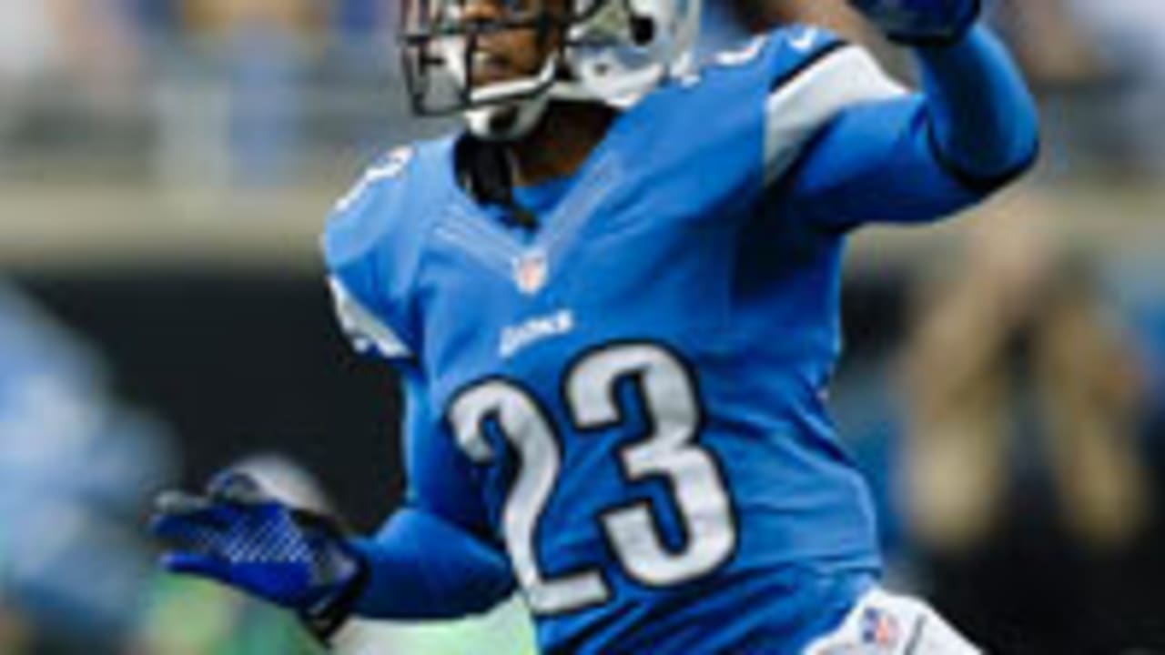 Chris Houston returns to Detroit Lions' secondary