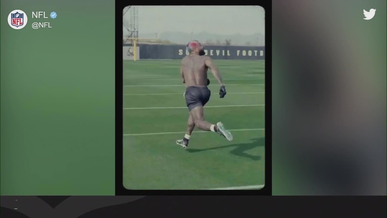 Must See: OBJ recaptures magic with one-handed catch during training