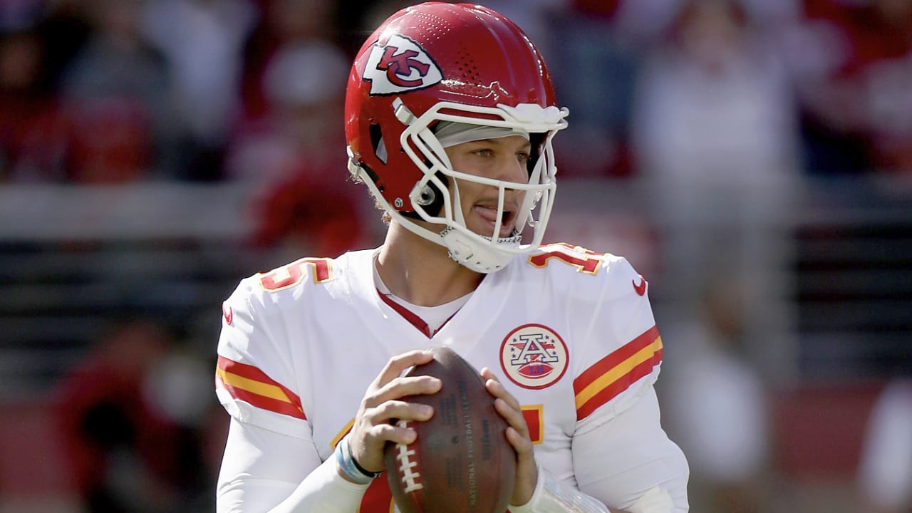 Kansas City Chiefs quarterback Patrick Mahomes' best plays from 423 ...