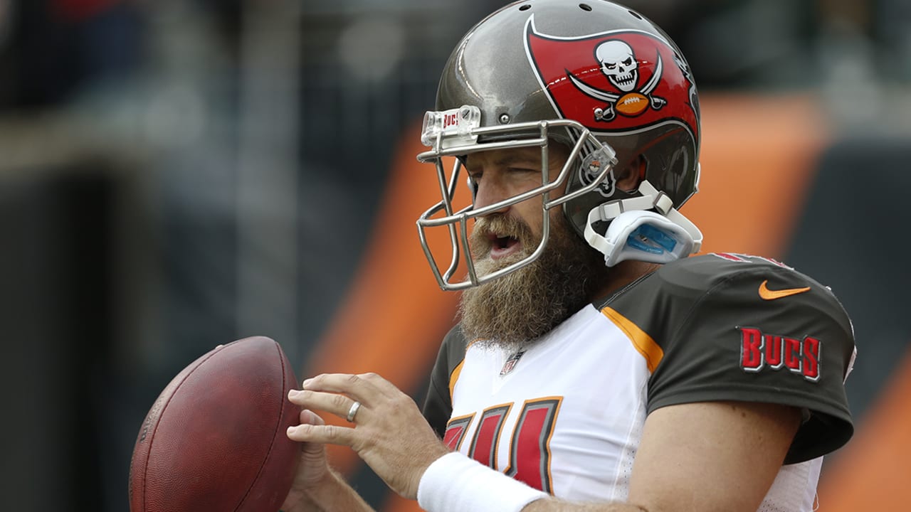 Ryan Fitzpatrick to start at QB for Bucs at Panthers