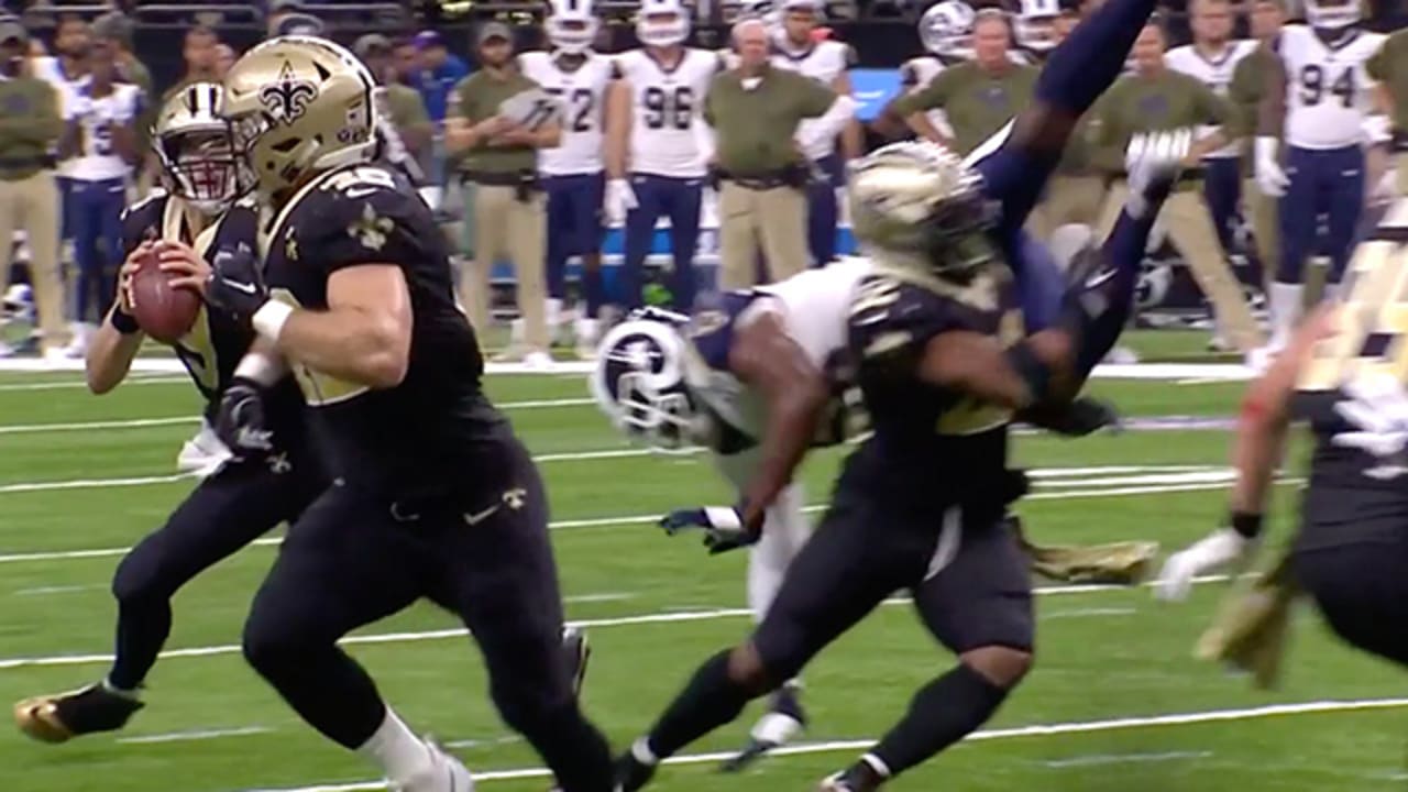 Mark Ingram flips Dante Fowler on block