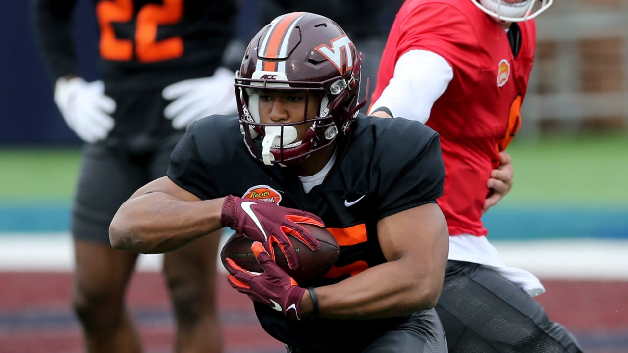 Chicago Bears select Virginia Tech Hokies runningback Khalil Herbert ...