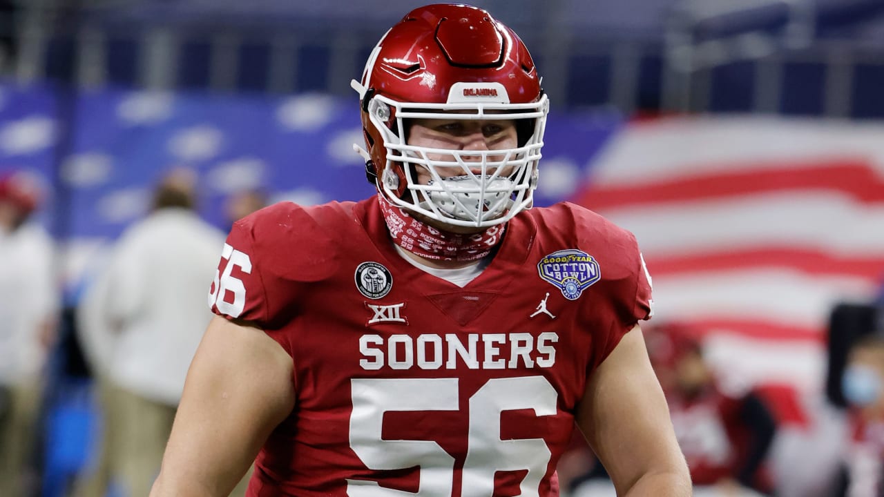 Kansas City Chiefs select Oklahoma Sooners center Creed Humphrey with ...