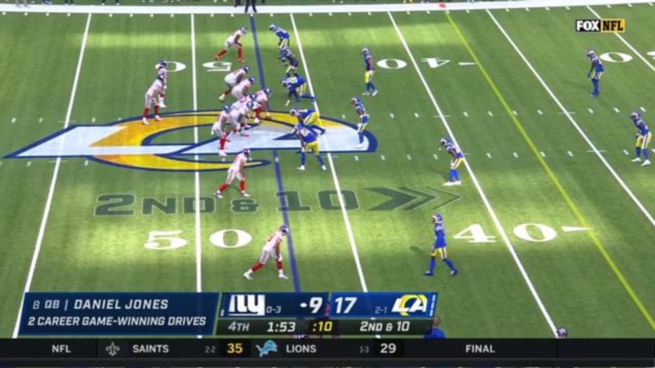New York Giants quarterback Daniel Jones somehow spins out of sure-fire ...