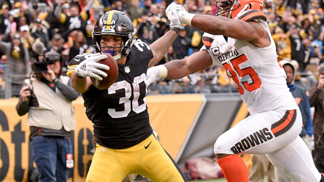 James Conner breaks away for 22-yard touchdown