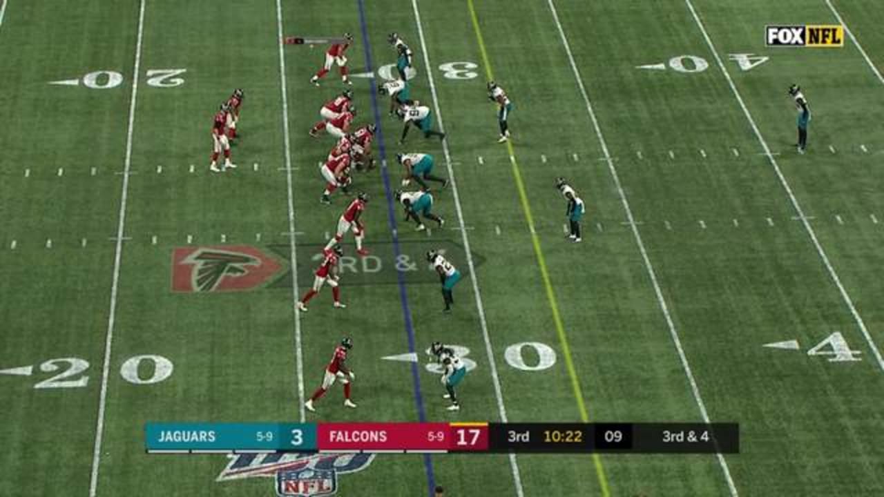 Freeman makes incredible adjustment on Ryan's back-shoulder throw