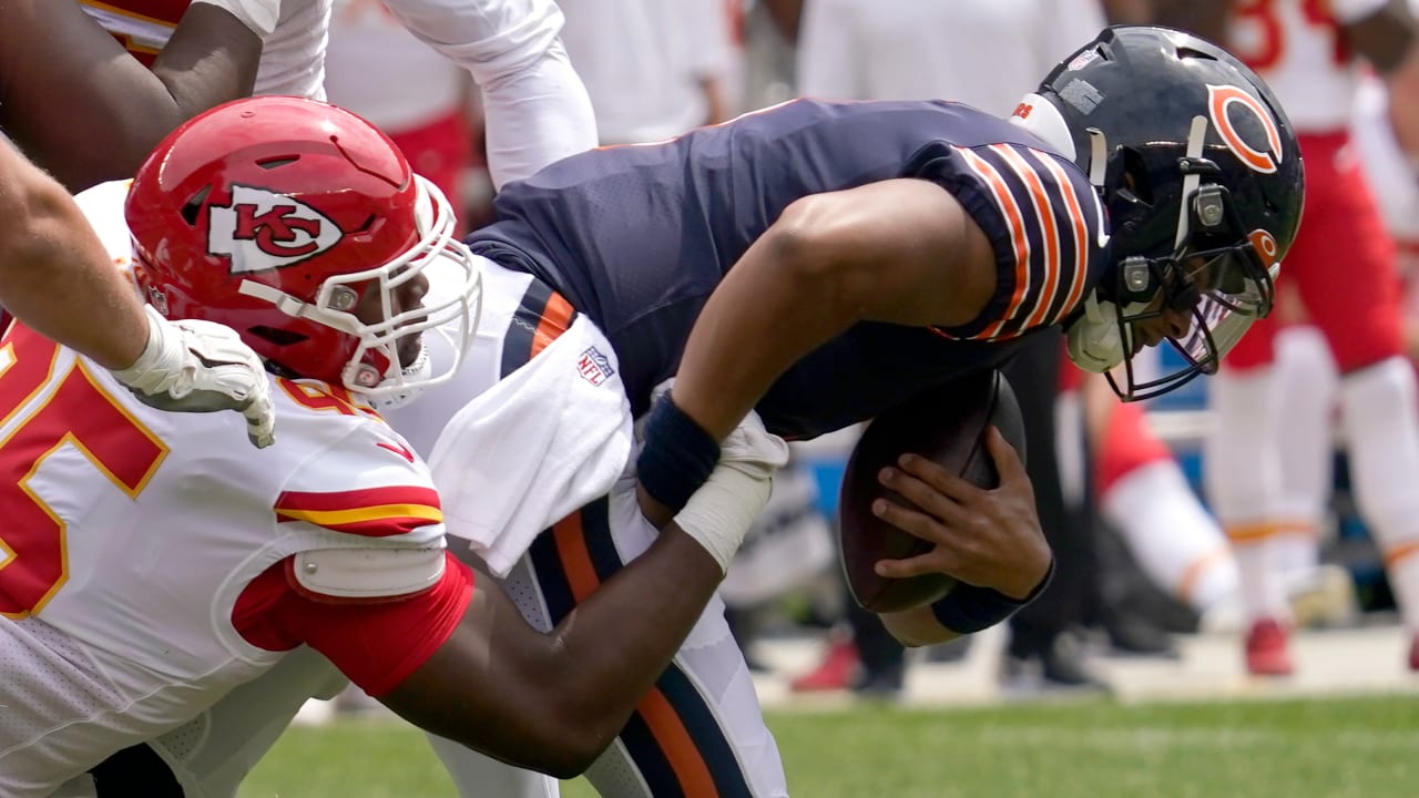 Kansas City Chiefs defensive tackle Chris Jones muscles his way to sack ...
