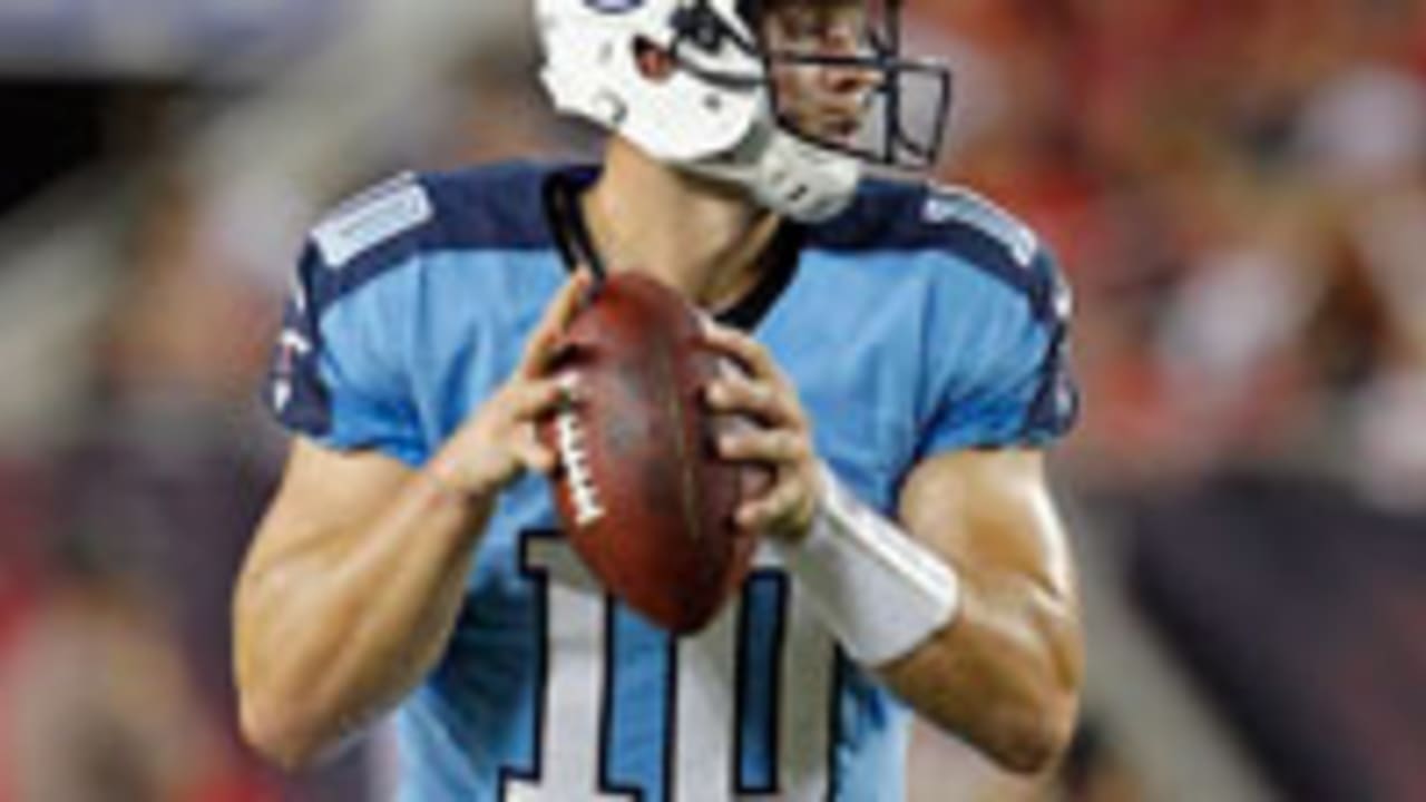 Jake Locker named Titans' starting quarterback
