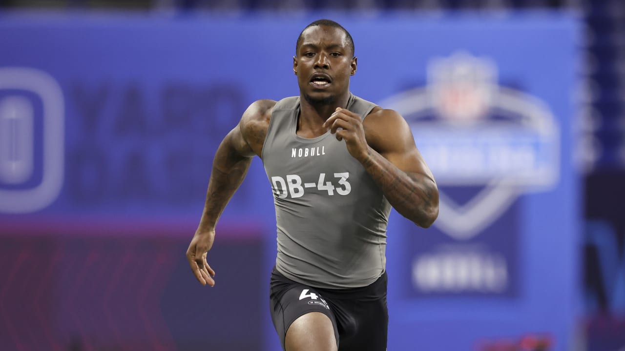 Safety Chamarri Conner runs official 4.51-second 40-yard dash at 2023 ...