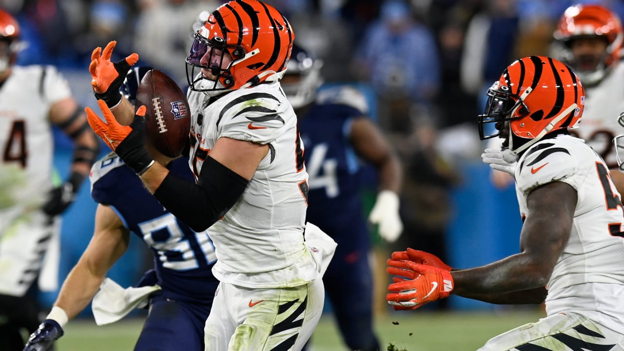 Cincinnati Bengals linebacker Logan Wilson swoops in for clutch ...