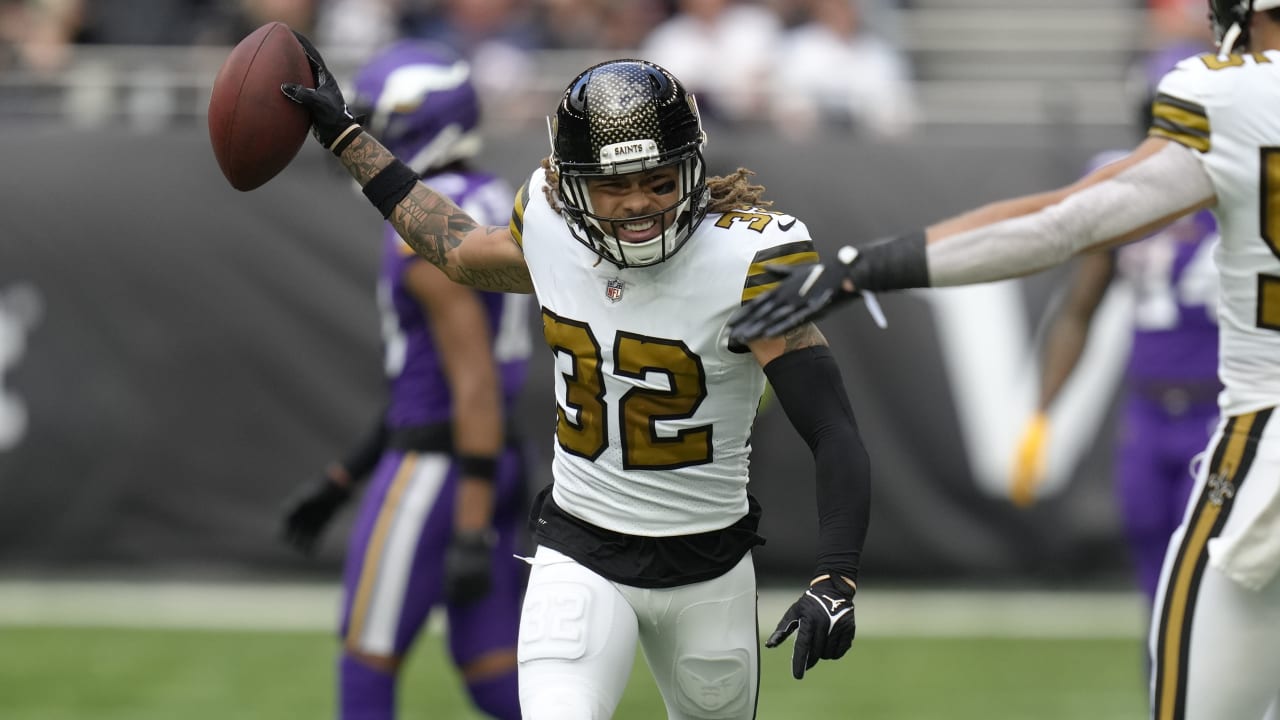 New Orleans Saints safety Tyrann Mathieu reads Cousins like a book for INT