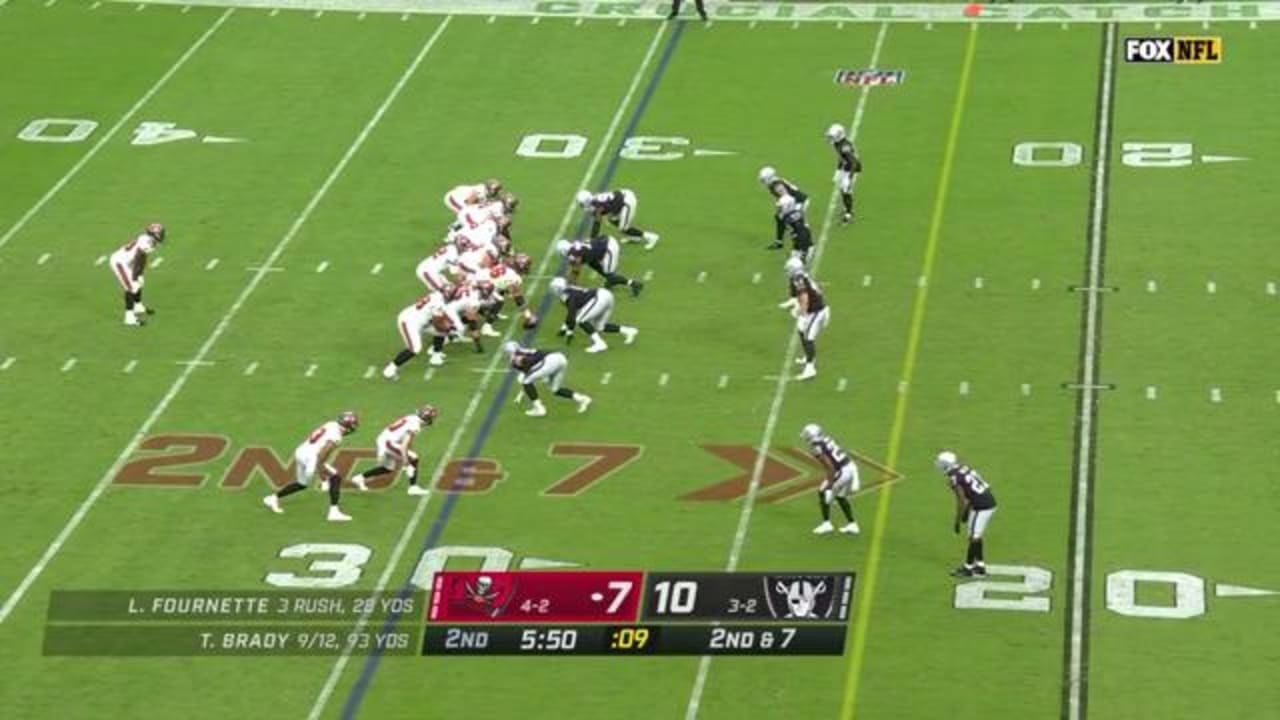 Tampa Bay Buccaneers tight end Rob Gronkowski hangs on for strong grab ...