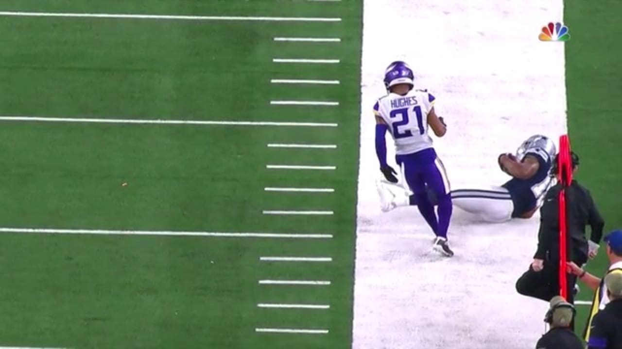 Amari Cooper shows off his toe-drag swag for 20 yards