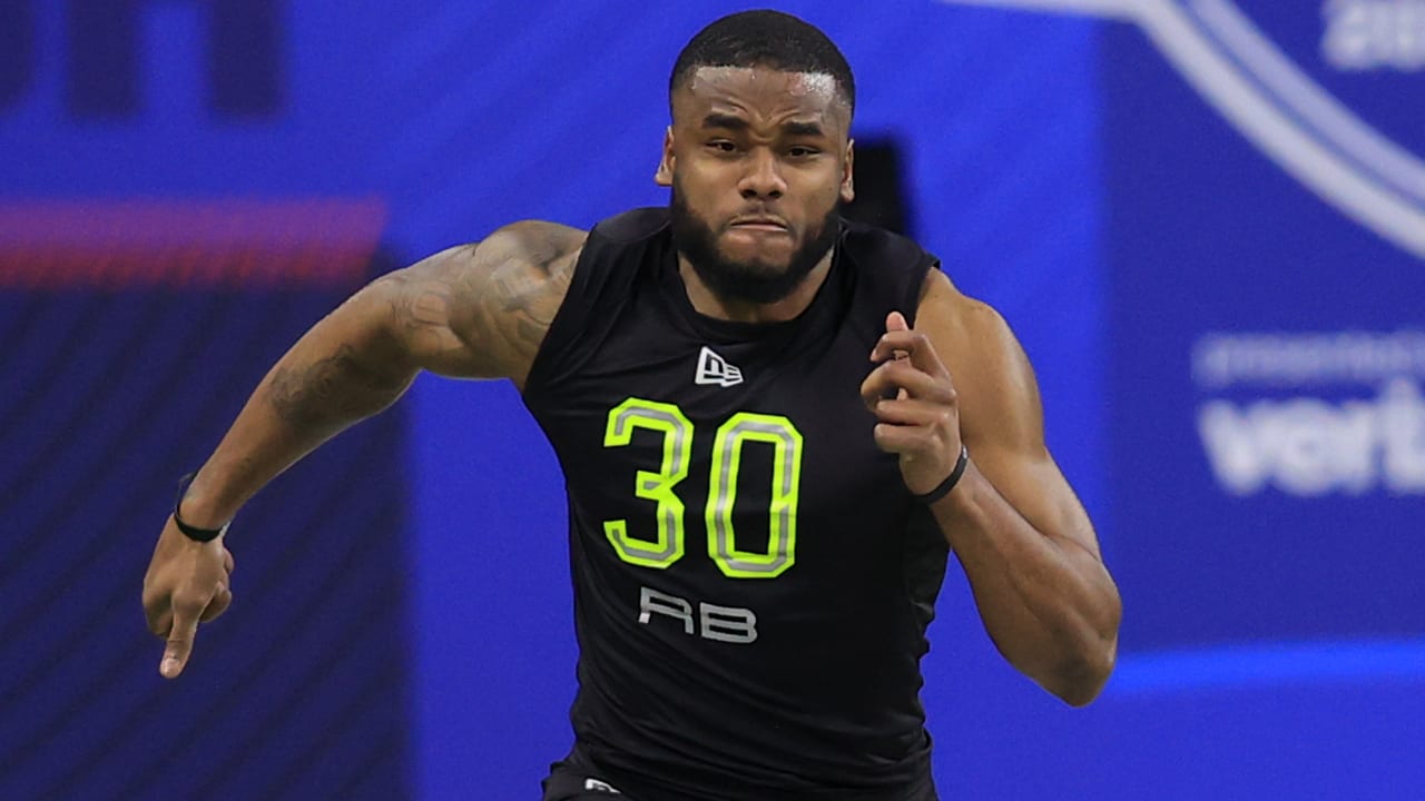 Running back Pierre Strong Jr. runs official 4.37-second 40-yard dash ...