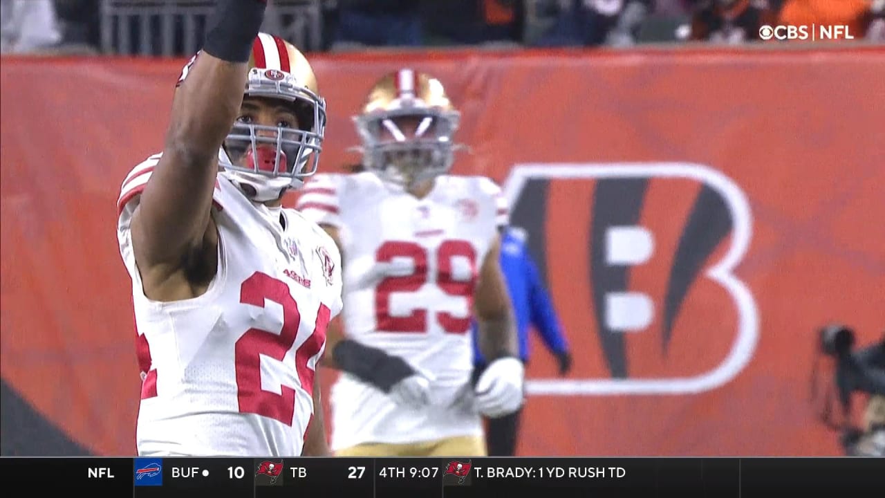 San Francisco 49ers cornerback K'Wuan Williams swings Cincinnati Bengals quarterback Joe Burrow ...